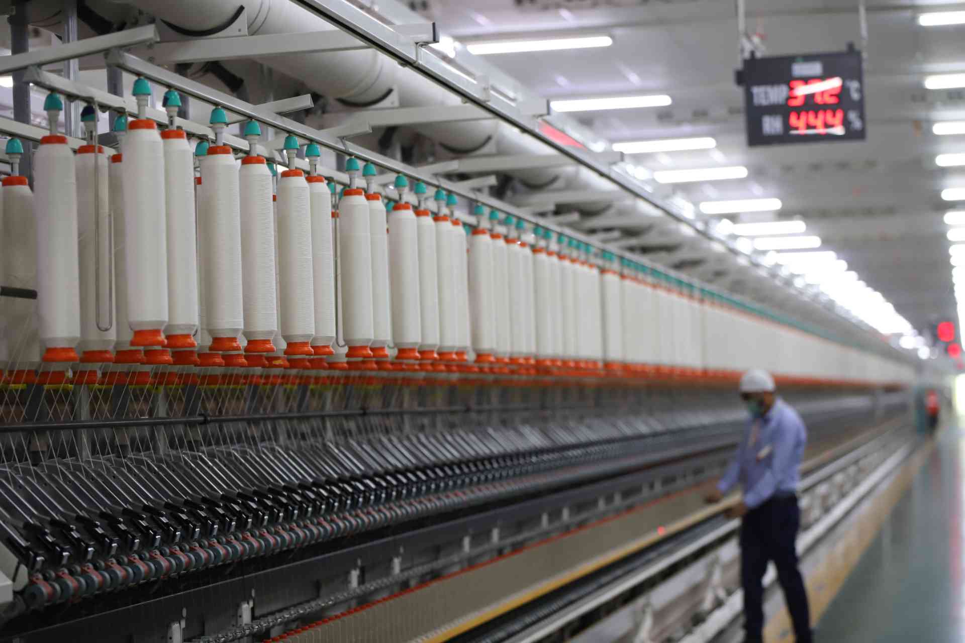 Sustainable manufacturing: How Connected Worker platforms help ...
